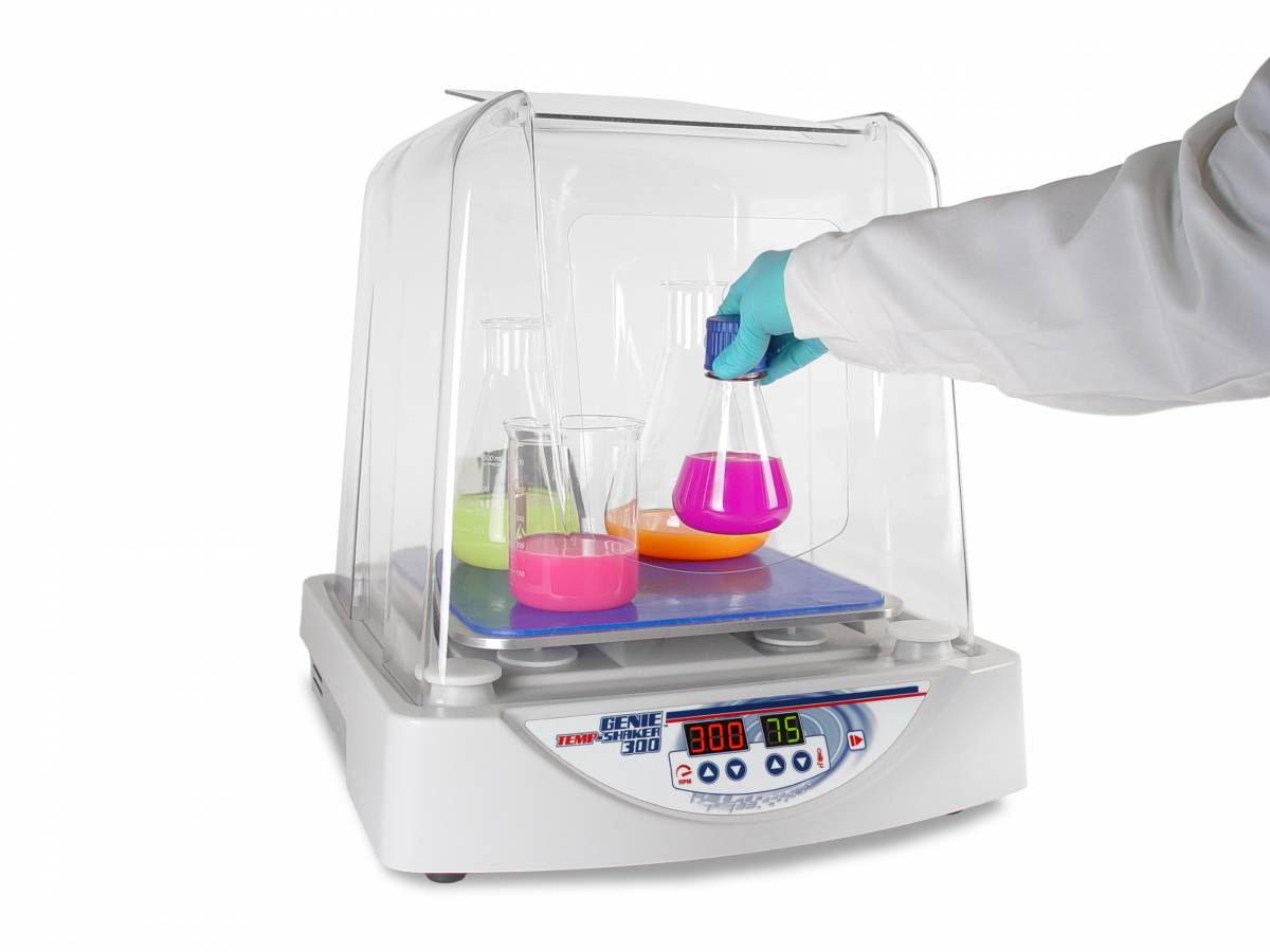 400198 - Genie Temp-Shaker 300, with Adhering Mat